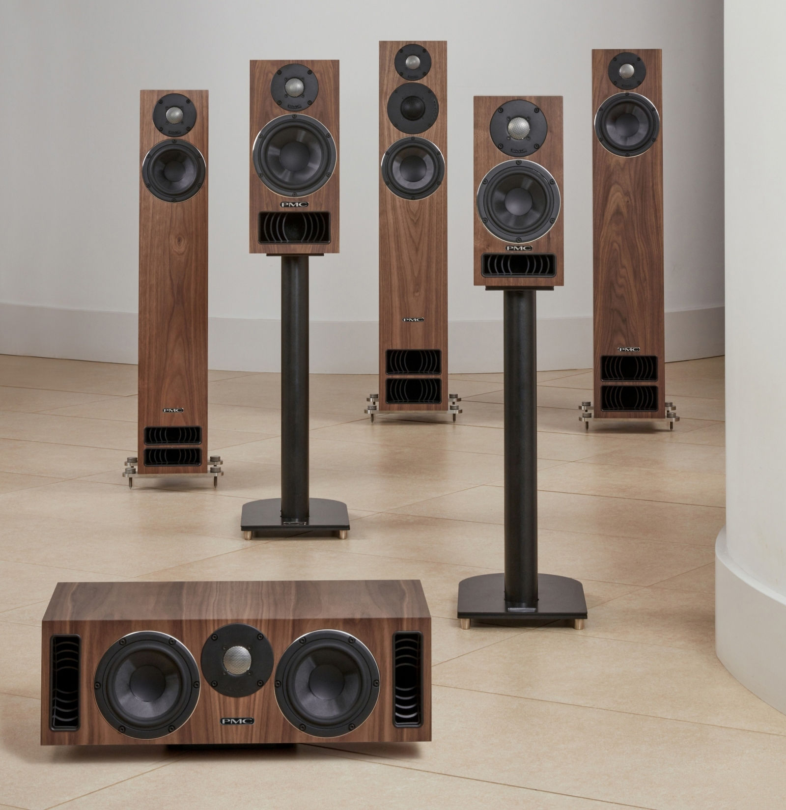 pmc-twenty-5i-location-group-inc-centre-press-large-full-what-hi-fi